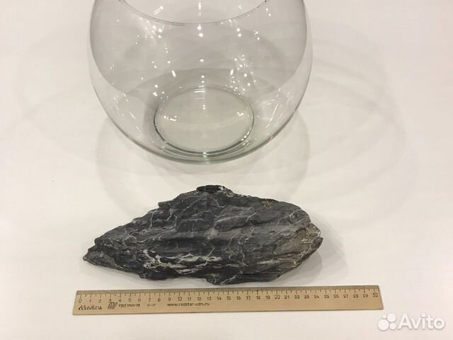 Аквариум круглый 8л с камнем