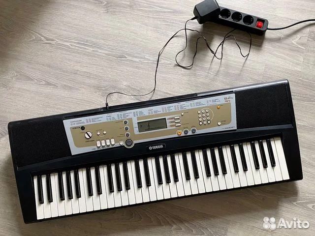 Синтезатор yamaha PSR-R200 купить в Санкт-Петербурге | Хобби и отдых ...
