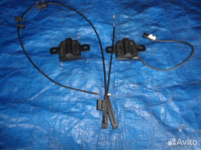 Volvo S60 2, V40, XC40 замки капота купить в Москве VOLVO 31371016 | Авито